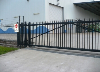 3 Best Fencing Contractors in Mackay, QLD - Expert Recommendations