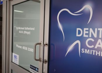 3 Best Cosmetic Dentists in Cairns, QLD - Expert Recommendations