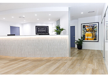 3 Best Plastic Surgeon in Sunshine Coast - Expert Recommendations