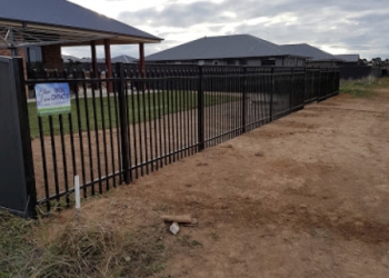 3 Best Fencing Contractors in Orange, NSW - Top Picks June 2019