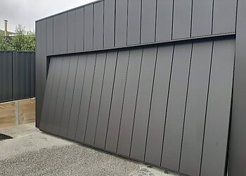 3 Best Garage Door Repair in Geelong, VIC - Expert Recommendations