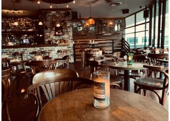 3 Best Bars in Canberra, ACT - Expert Recommendations