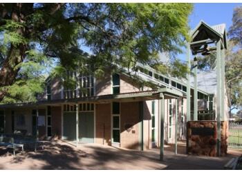 3 Best Churches in Alice Springs, NT - Expert Recommendations