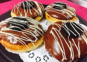 3 Best Bakeries in Cairns, QLD - Expert Recommendations