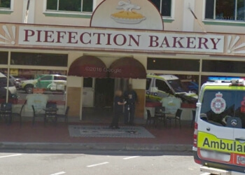 3 Best Bakeries in Cairns, QLD - Expert Recommendations