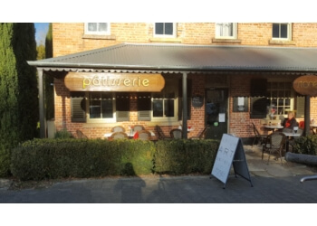 3 Best Cakes in Bowral, NSW - Expert Recommendations