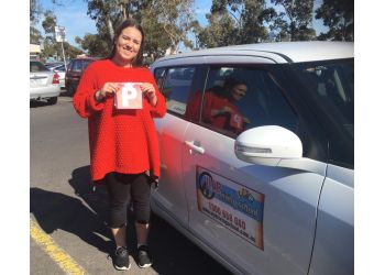 3 Best Driving Schools in Melbourne, VIC - Expert Recommendations