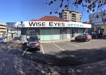 3 Best Optometrists in Wollongong, NSW - Expert Recommendations